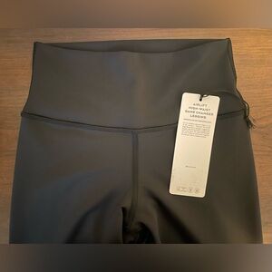 ALO Yoga | Pants & Jumpsuits | Alo Airlift Highwaist Game Changer Legging In Black | Poshmark